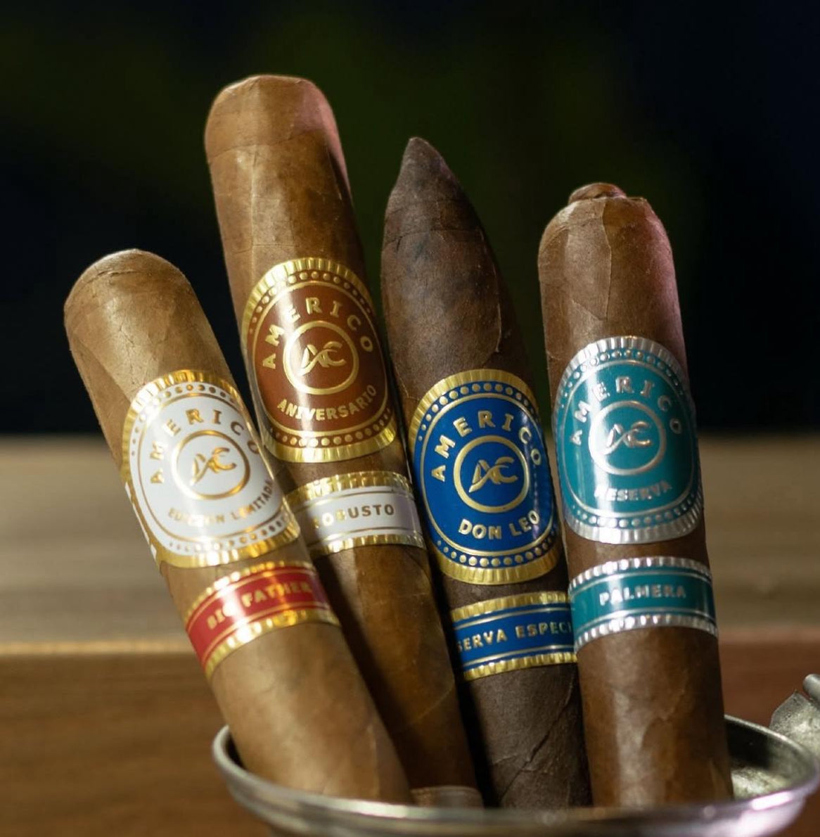 AUTOGRAPHED DAVID ORTIZ Americo Cigars Tre 4 box of 10 + Free 4 pack ...