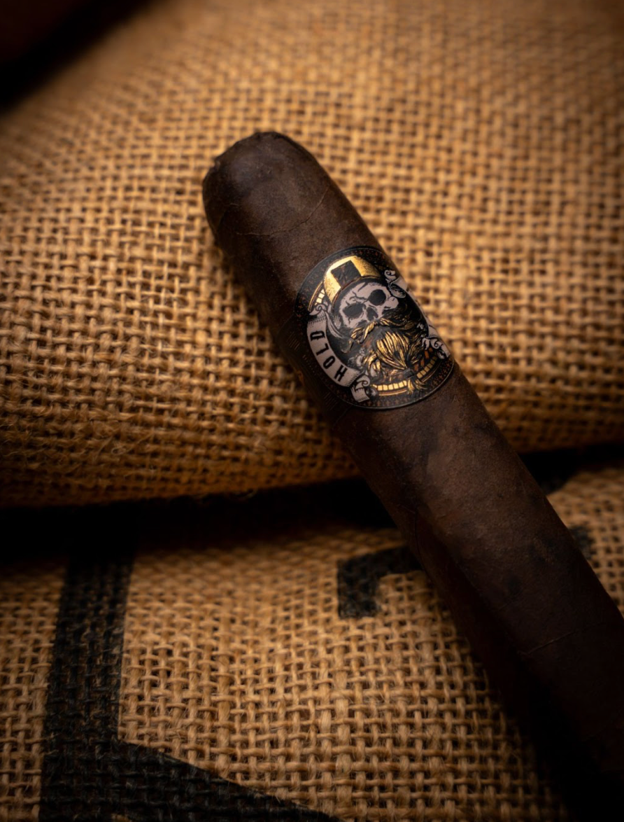 Privada Cigar Club Holdfast Maduro – Cigar God