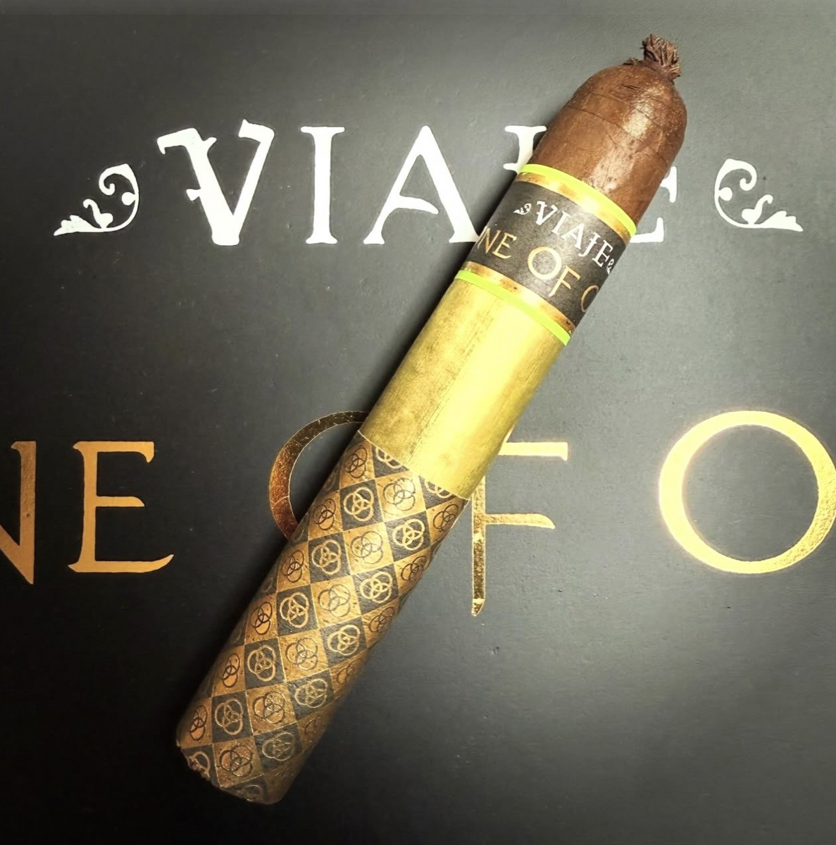 Viaje One of One pre-order – Cigar God